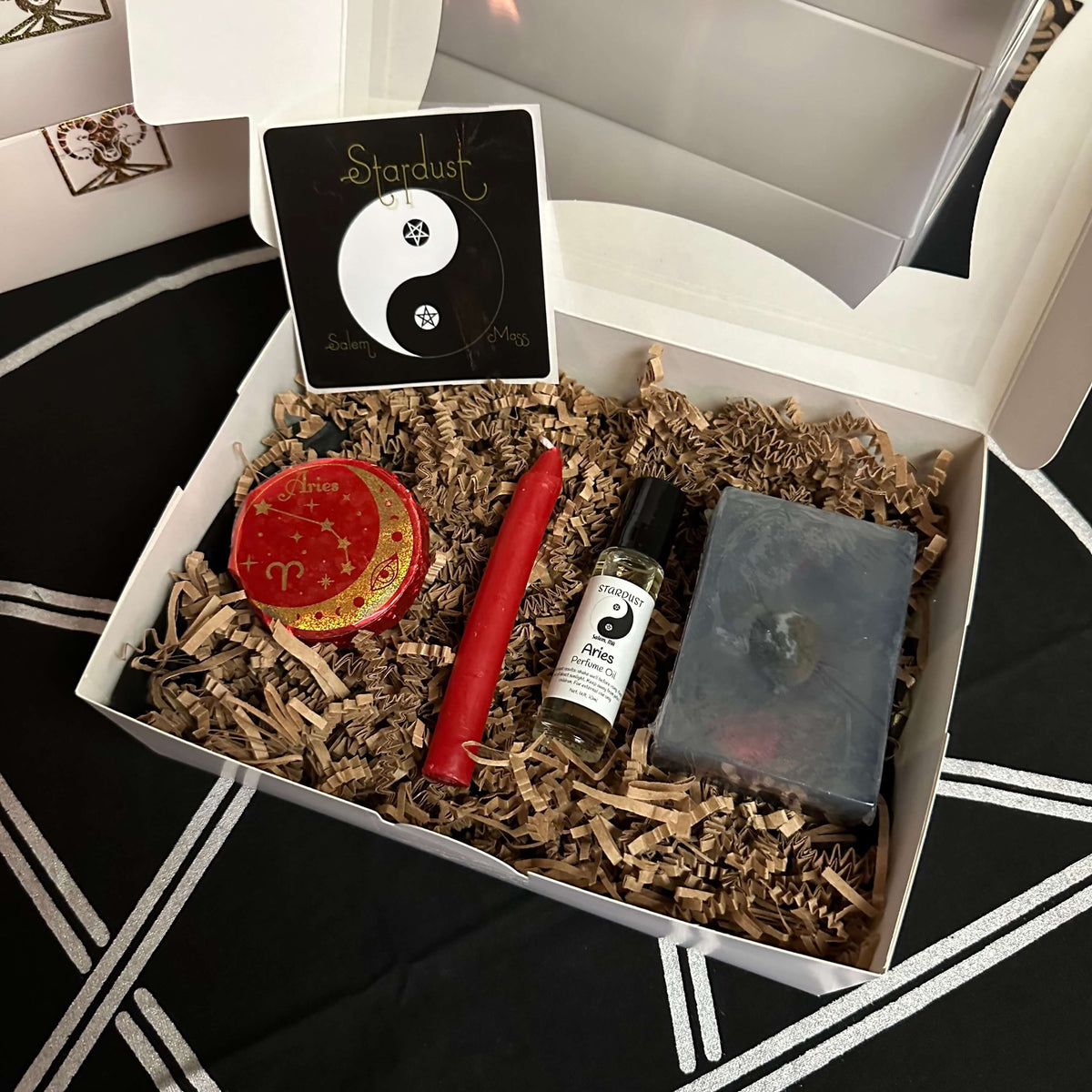 Zodiac Boxes – Stardust Salem